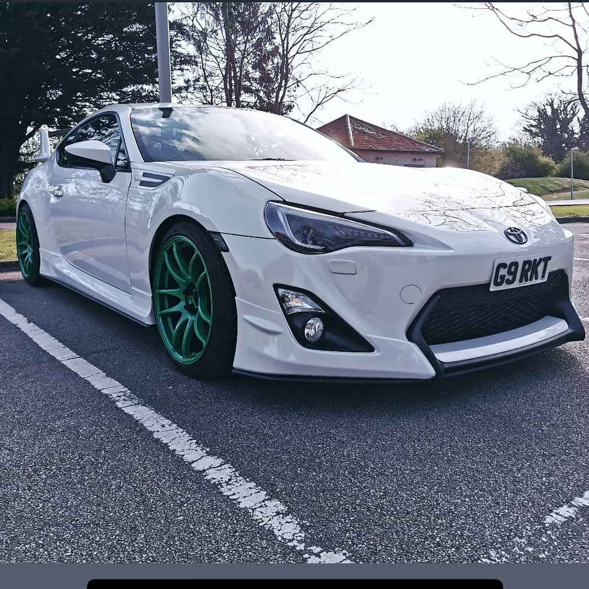 Modified Toyota GT86 with some short 4D plates – PL8 LAB