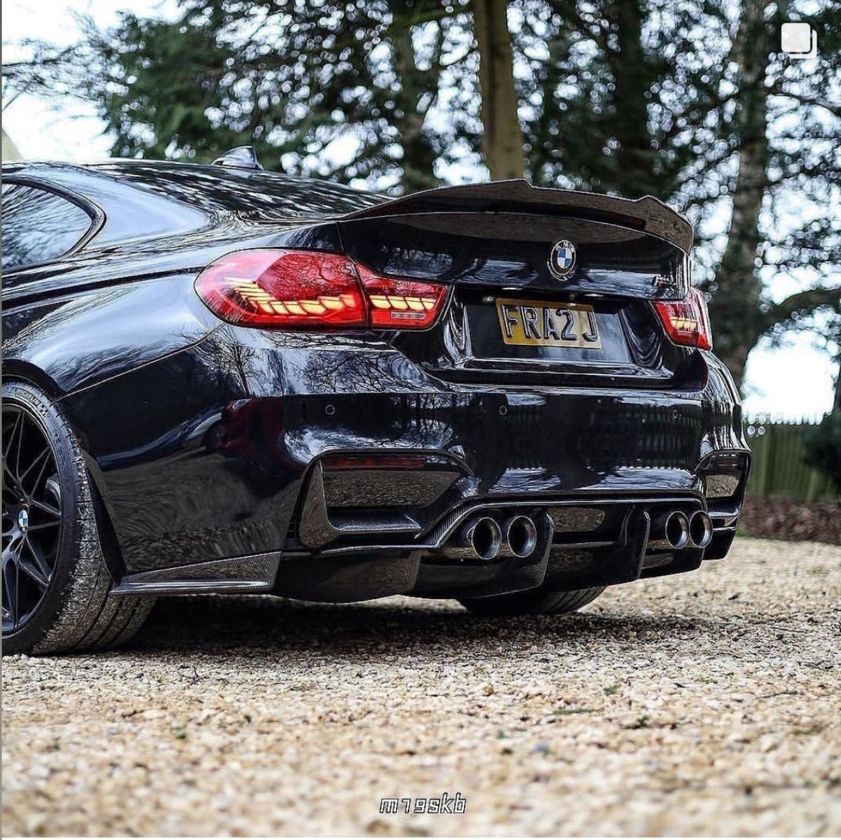 BMW M4 with some short tinted 4D gel plates – PL8 LAB