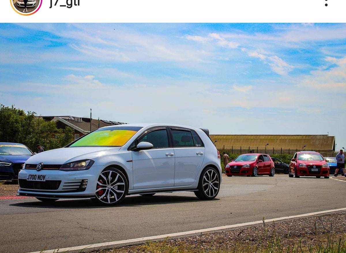 VW Golf GTI with some short 4D plates – PL8 LAB